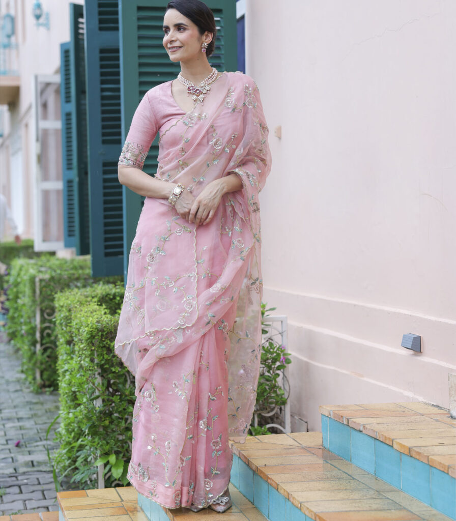 JUNGLE WALK ROSE GARDEN SAREE – Tifara